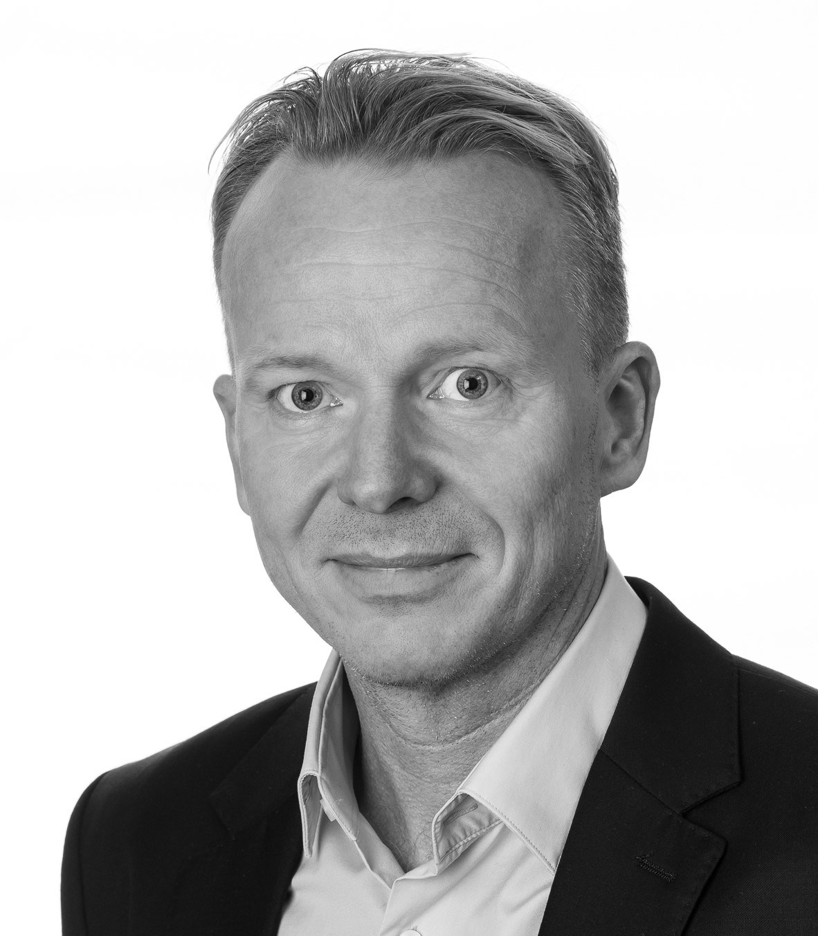 Management group | SB1 Markets